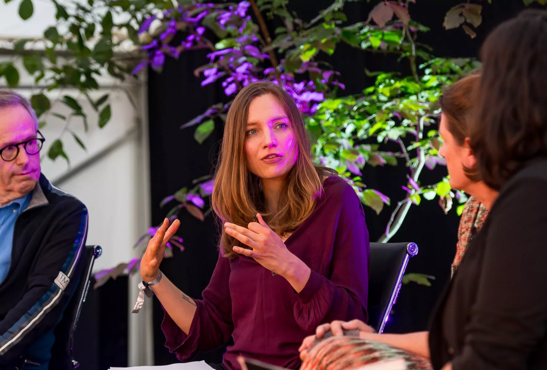 Speakers » HowTheLightGetsIn London