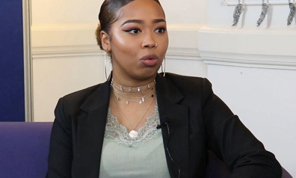 Speakers » HowTheLightGetsIn 2020