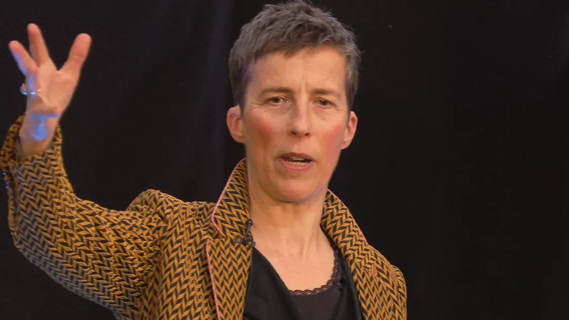 Abby Innes » HowTheLightGetsIn London